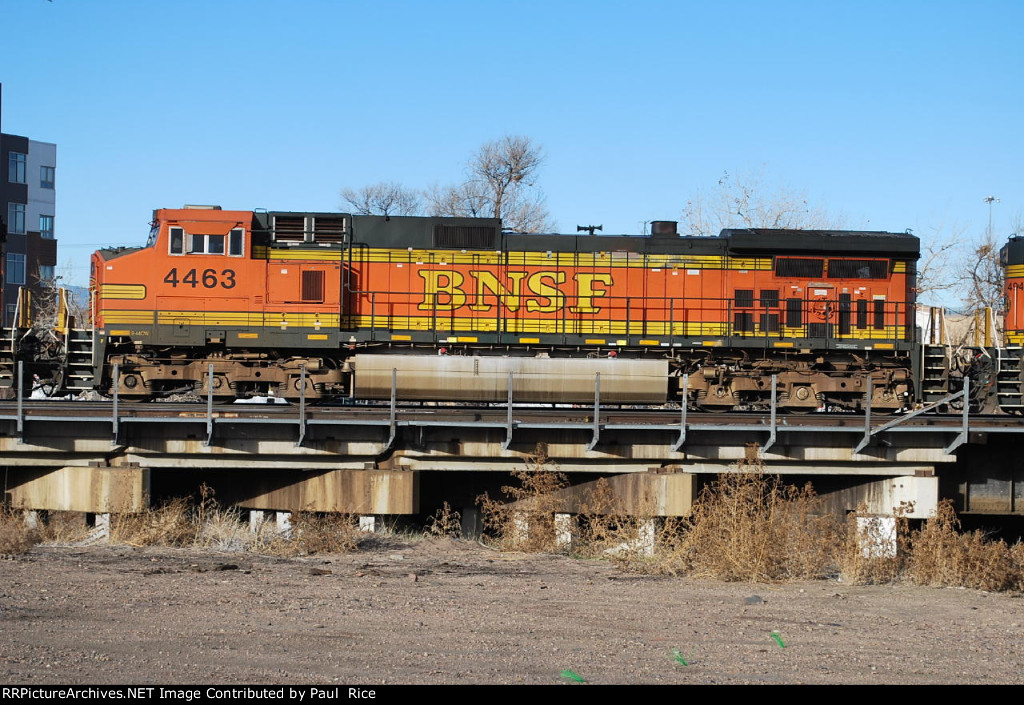 BNSF 4463